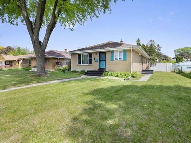 4846 N 76th St, Milwaukee, WI 53218