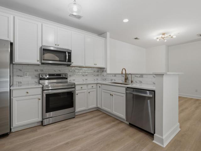 4846 Bevendean Dr # C9