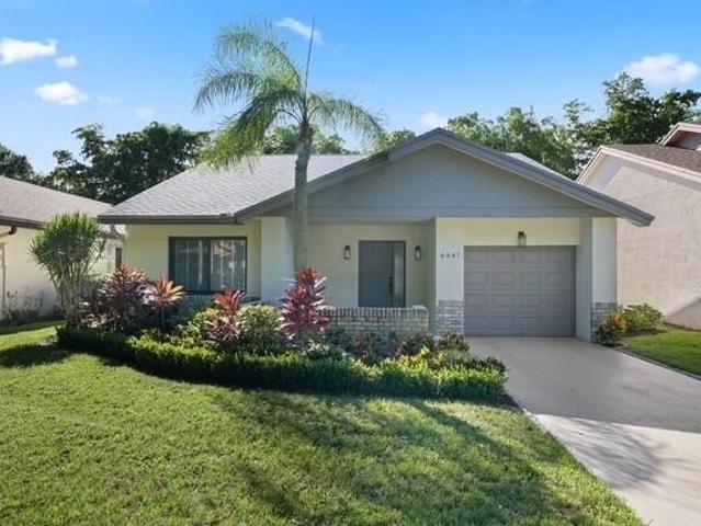 4847 Boxwood Cir, Boynton Beach, FL 33436