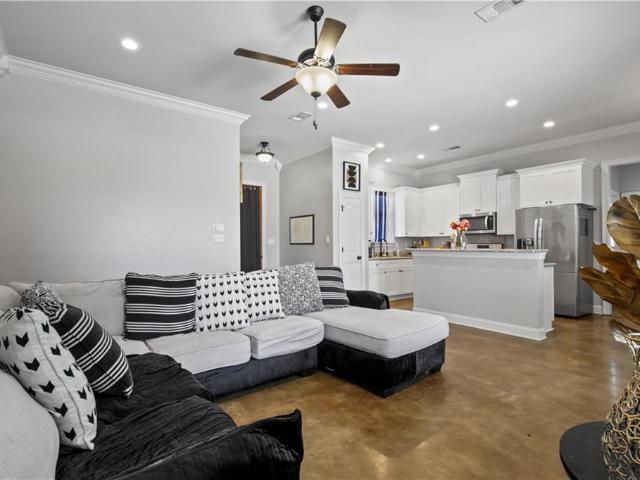 48481 Red Fox Drive