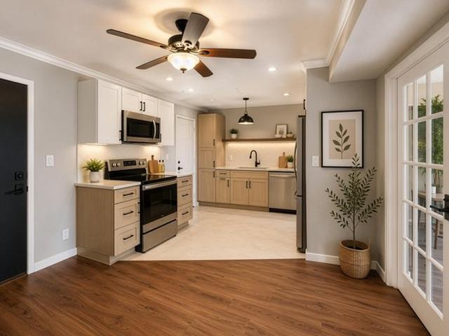 4848 NW 24th Ct Apt 105, Lauderdale Lakes, FL 33313