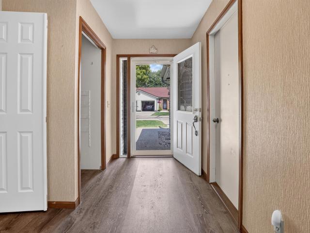 4848 Appletree Lane
