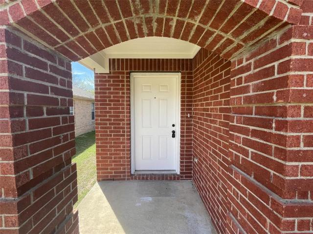 4849 Madyson Ridge Dr, Fort Worth, TX 76133 | MLS #21212 | Compass