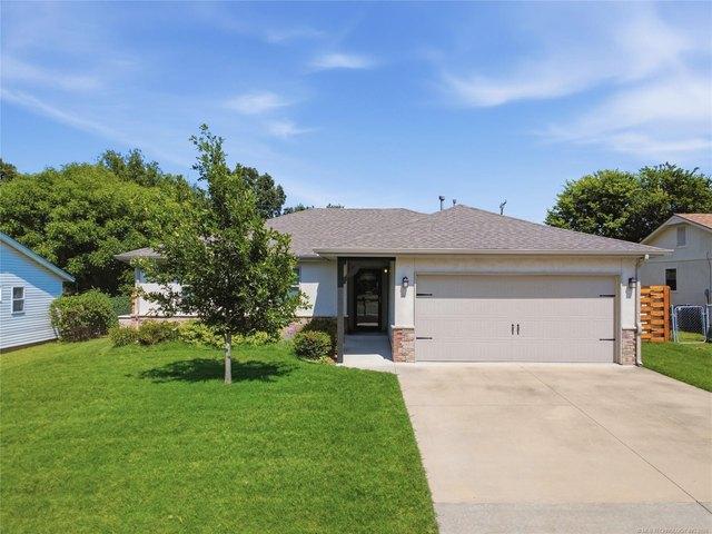4849 S Nogales Ave, Tulsa, OK 74107