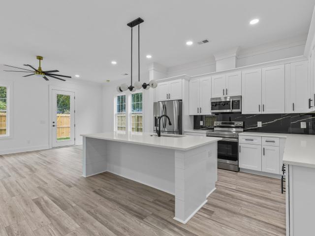 4840 Nesbitt Ave, North Charleston, SC 29405 | MLS #26000 | Compass