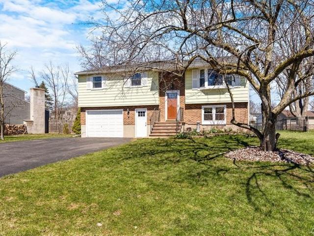 4840 Odonnell St, Liverpool, NY 13088