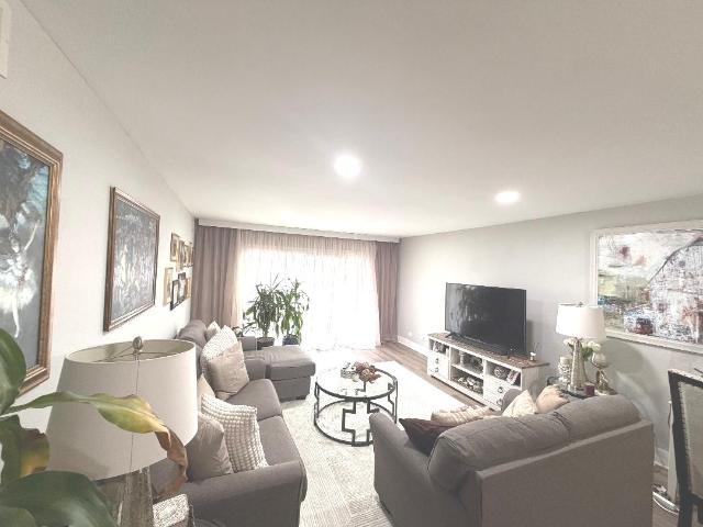 4840 Foster St, Unit 409, Skokie, IL 60077 | Compass
