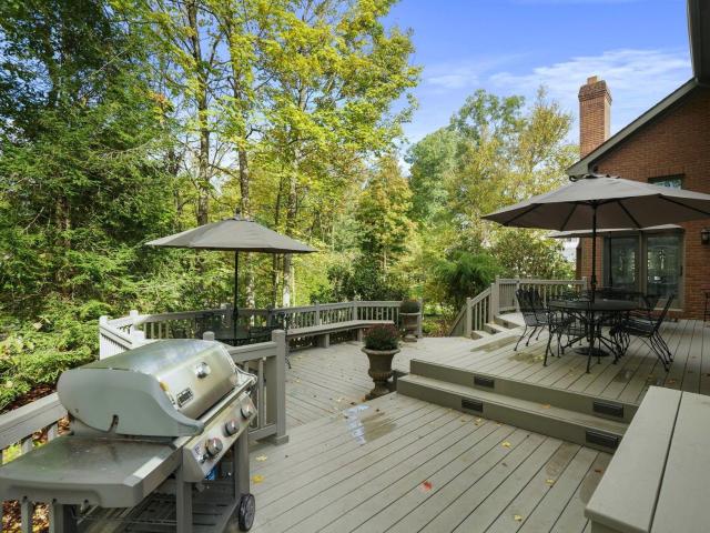 4840 Paddington Way, Powell, OH
