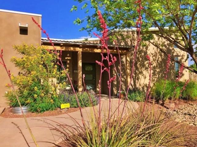 4842 Guadalupe Trl NW Unit C, Albuquerque, NM 87107