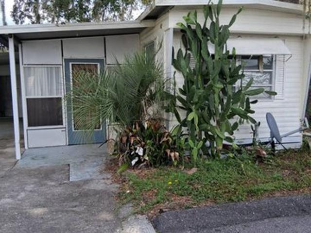 4842 Hub St, Zephyrhills, FL 33542