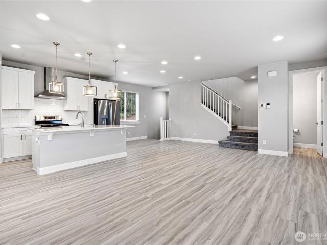 4842 Stardust Court