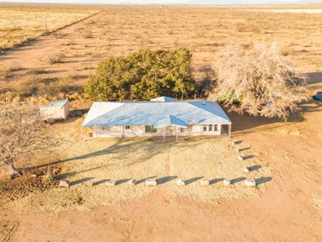 4842 W Gleeson Rd, Elfrida, AZ 85610
