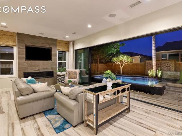 4843 Nelson Ct, Carlsbad, CA