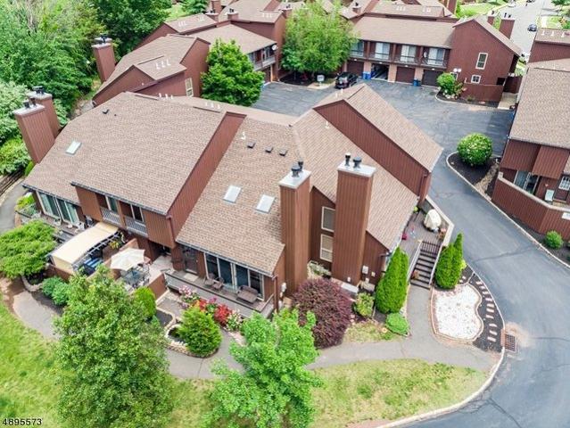 4843 Bloomingdale Dr, Hillsborough Twp, NJ 08844
