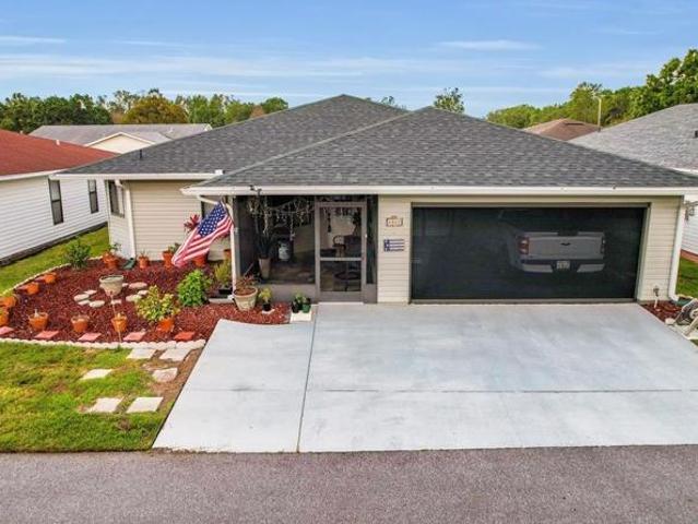 4843 Squire Hollow Dr, Lakeland, FL 33811