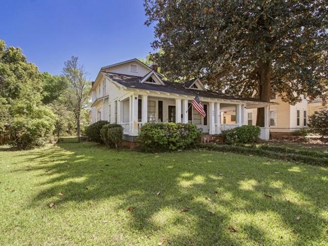 484 Circle Dr, Defuniak Springs, FL 32435