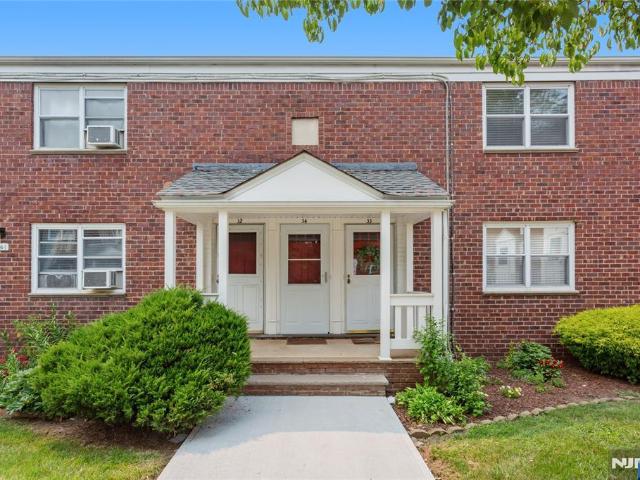 484 Crestwood Avenue # 34
