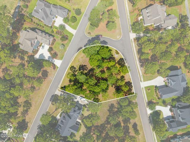 484 Emerald Valley Drive