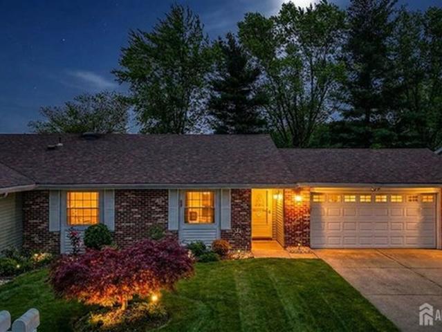 484 Fairton Dr Unit B, Monroe, NJ 08831