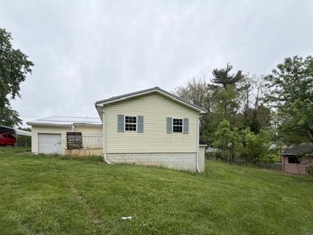 484 Haessler Avenue