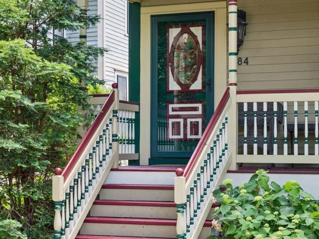 484 Laurel Avenue