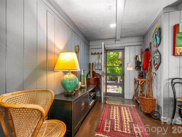 484 Sourwood Ridge Road