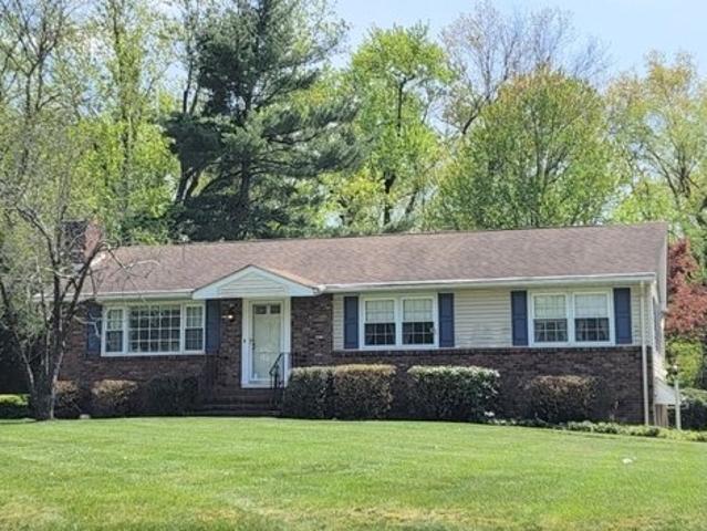 484 Stony Brook Dr, Bridgewater Twp, NJ 08807