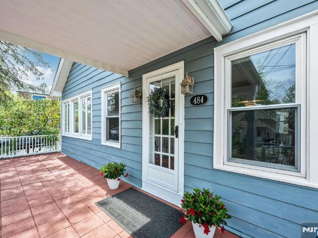 484 Pulis Avenue