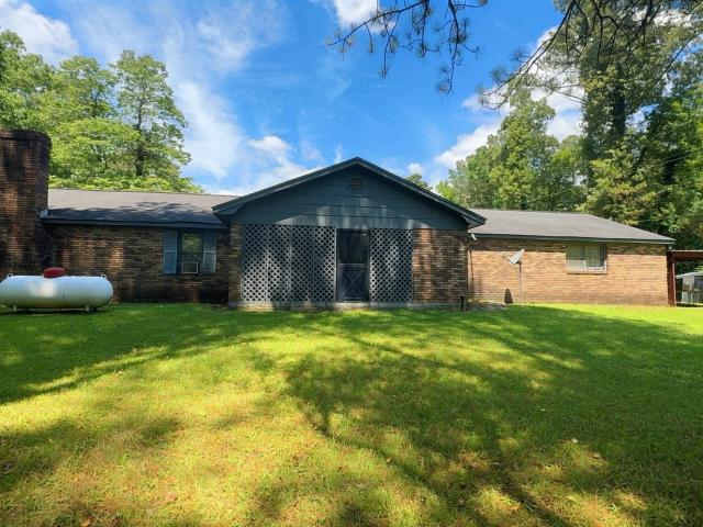 484 Riverside Road