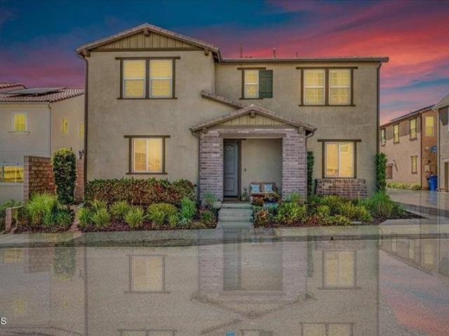 484 Tibbetts St, Santa Paula, CA 93060