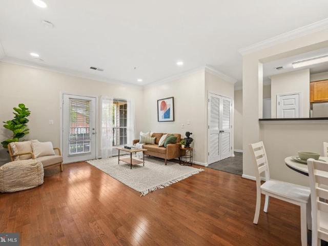 4854 Eisenhower Avenue # 157