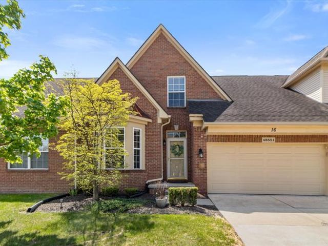 48551 Oak Bridge Dr, Canton, MI 48188
