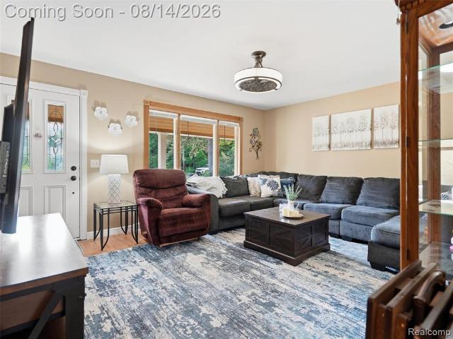 4855 Cecelia Ann Avenue