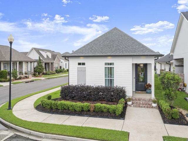 4855 Crestfield Way, Gonzales, LA 70737