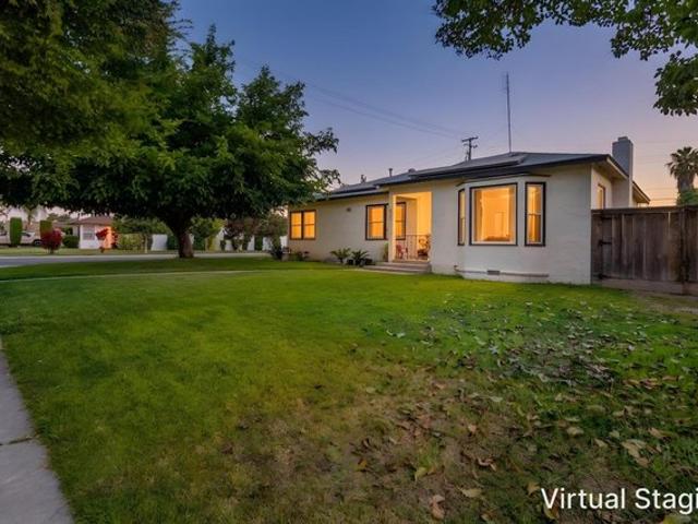 4855 E Iowa Ave, Fresno, CA 93727
