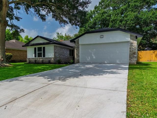 4855 Sulley Dr, Alvin, TX 77511