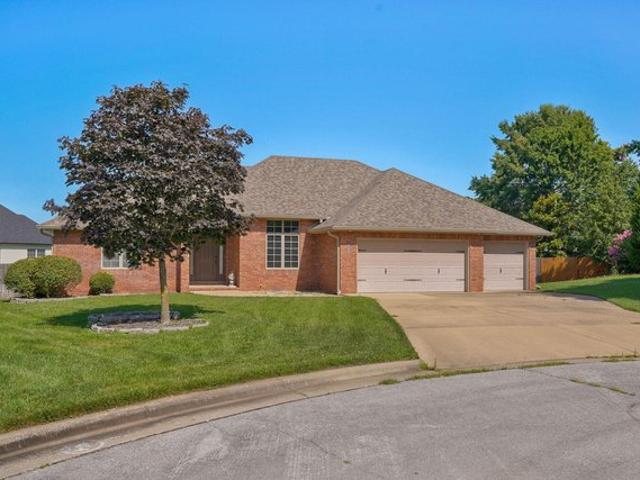 4855 S Blakey Ct, Springfield, MO 65810