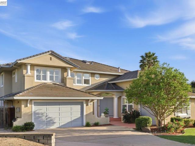 48564 Avalon Heights Ter