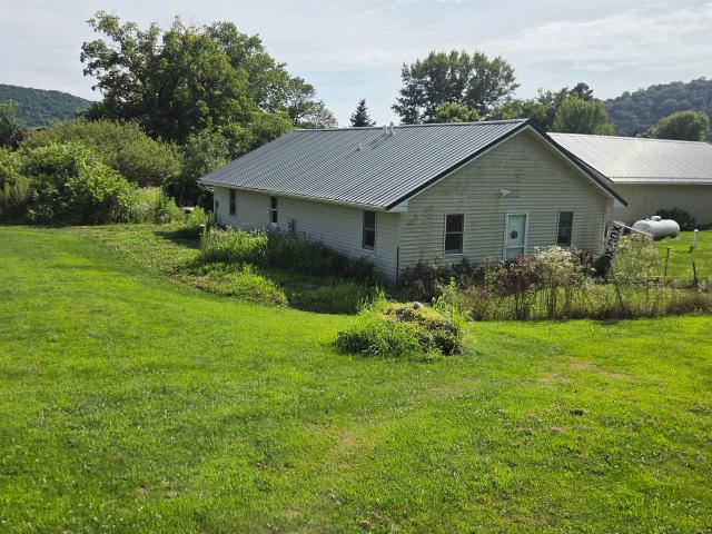 48568 Petersburg Lane