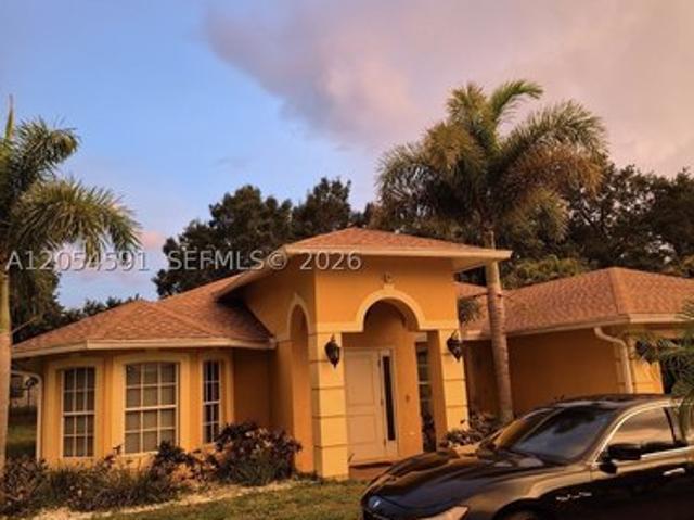 4856 Archie Ln, Fort Myers, FL 33905