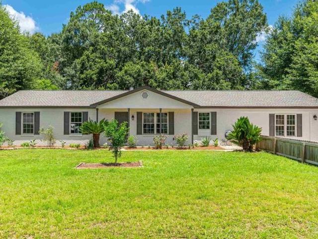 4856 Jennifer Ln, Pace, FL 32571