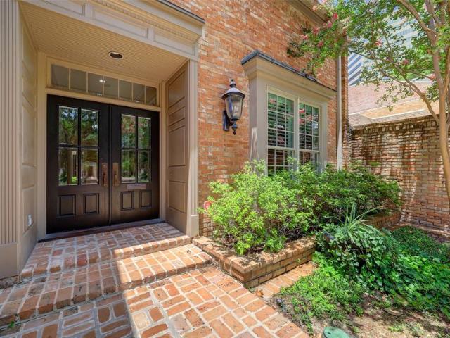 4856 Post Oak Timber Drive, Houston, US, TX