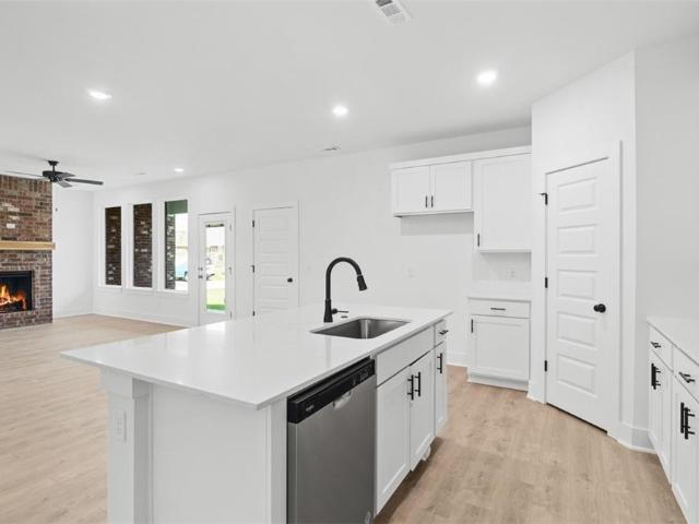4856 W Aurora Street