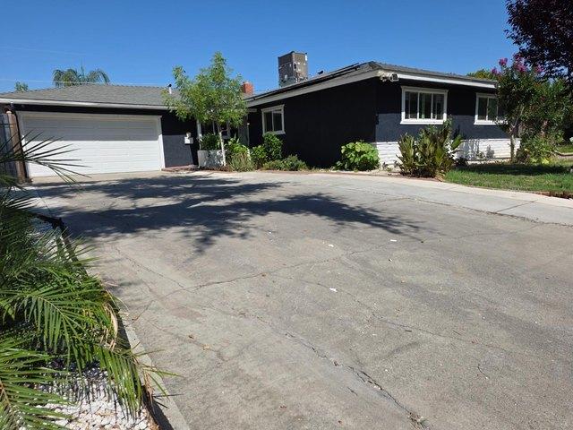 4857 N West Ave, Fresno, CA 93705