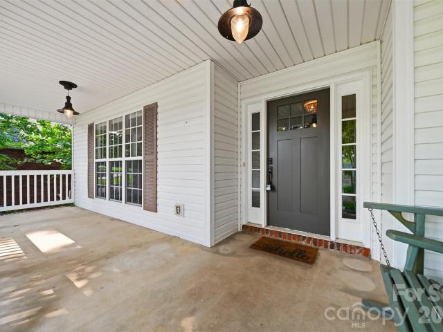 4857 32nd Street Lane NE
