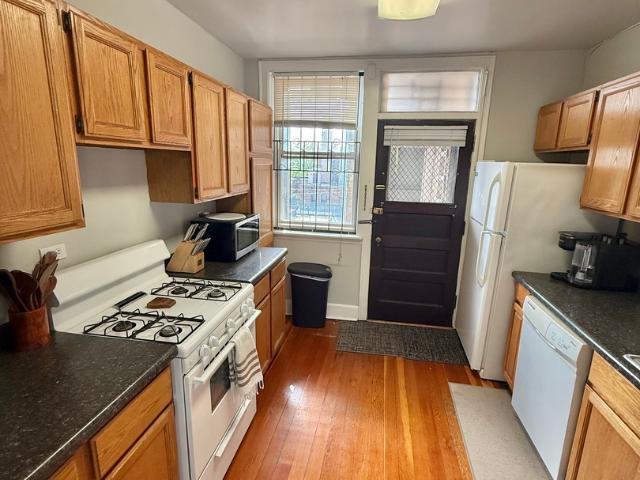 4858 N Hermitage Ave, Unit 3A, Chicago, IL 60640 | MLS #12624 | Compass