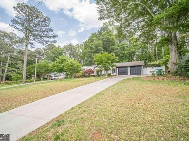 4858 Tarleton Dr SW, Lilburn, GA 30047