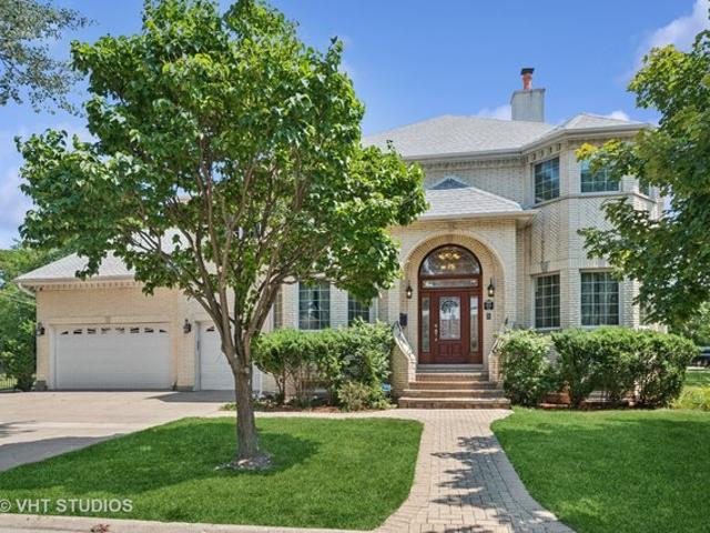4858 W Chase Ave, Lincolnwood, IL 60712