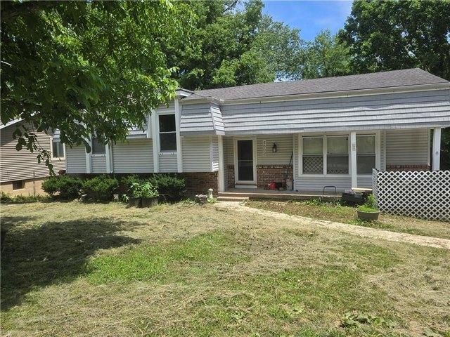 4859 NW Misty Ln, Kansas City, MO 64151