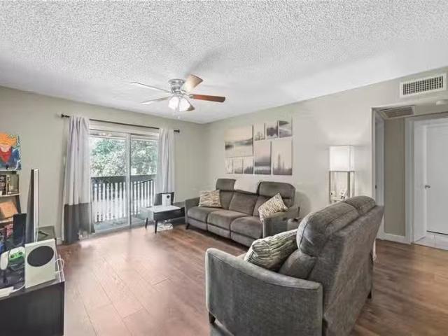 4859 Cedar Springs Rd #336, Dallas, TX 75219